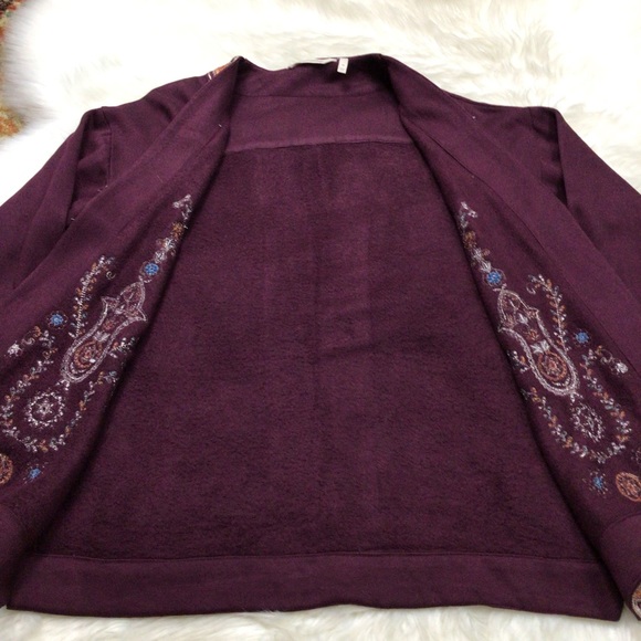 Soft Surroundings | Sweaters | Soft Surroundings Topper Floral ...